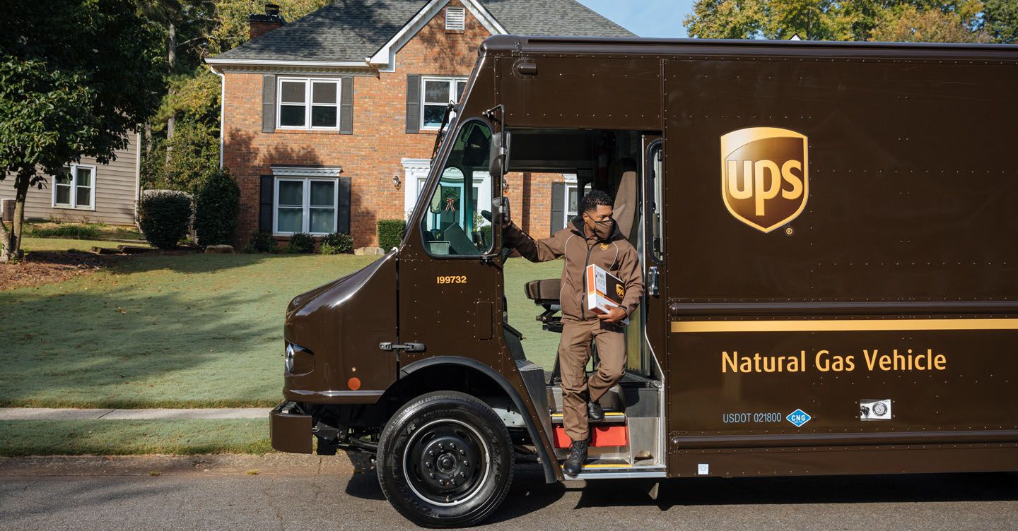 UPS domina en paquetes internacionales - Opportimes